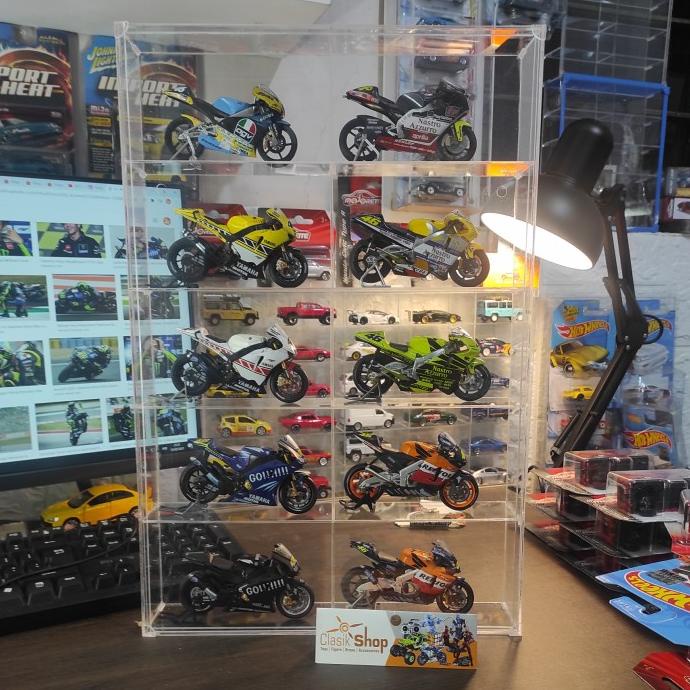 Jual Rak / BOX isi 10 Slot Akrilik Acrylic Diecast MOTOR GP 1:18 ...