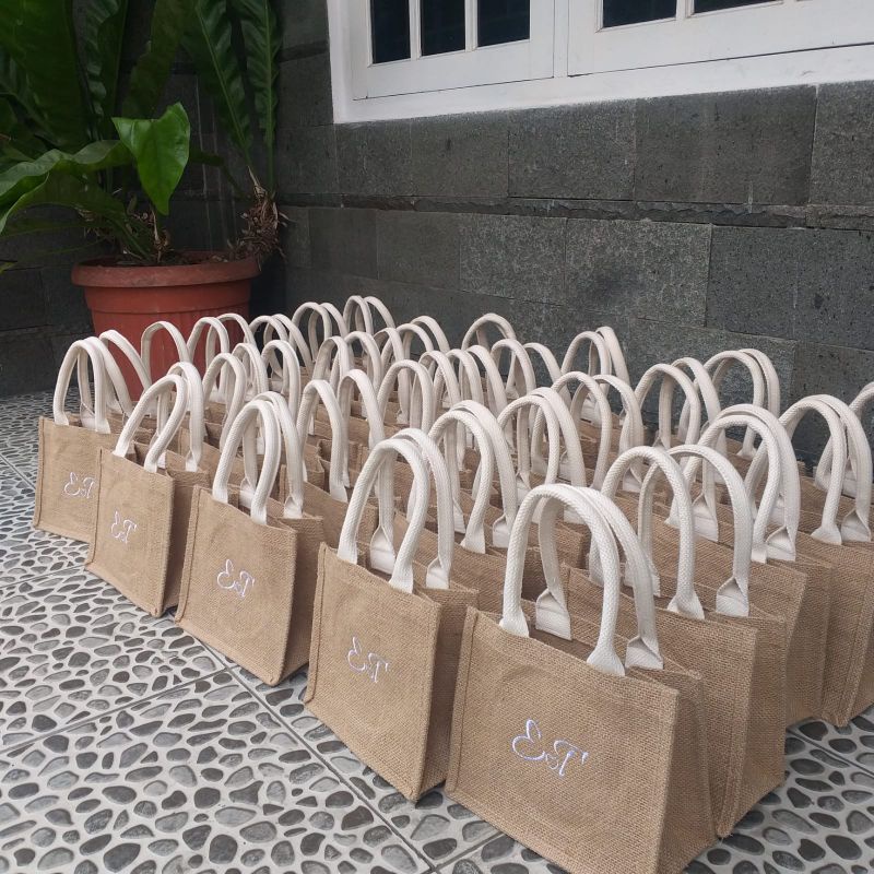 Jual Tas goni laminated custom nama jute bag hampers tas tangan ...
