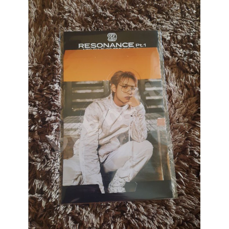 Jual standee only Renjun resonance pt 1 | Shopee Indonesia