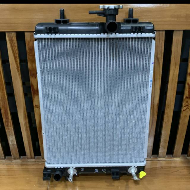 Jual RADIATOR DAIHATSU AYLA-AGYA MATIC 1000cc ORIGINAL ASTRA | Shopee ...