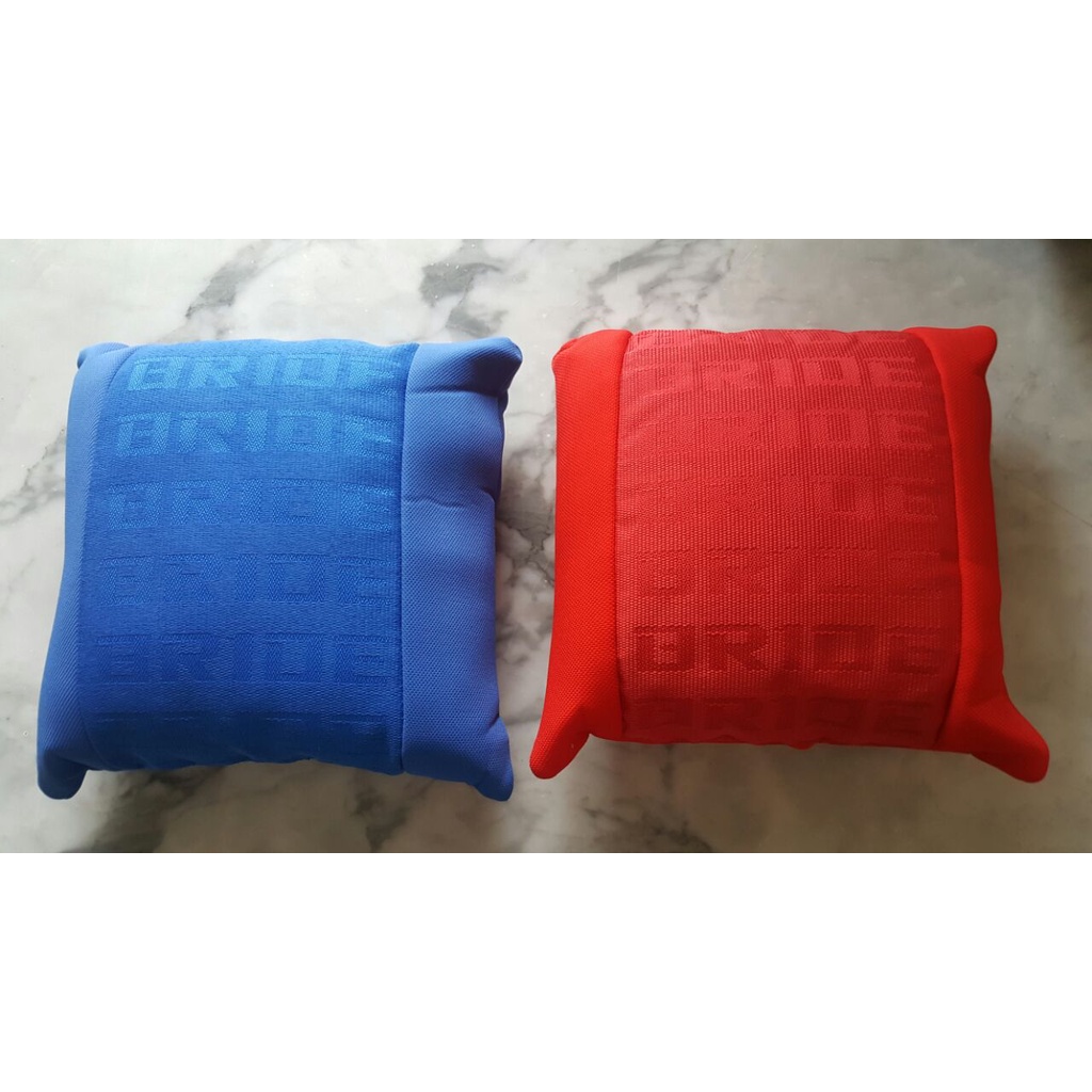 Jual Bantal Model Bride ( Blue - Red ) | Shopee Indonesia