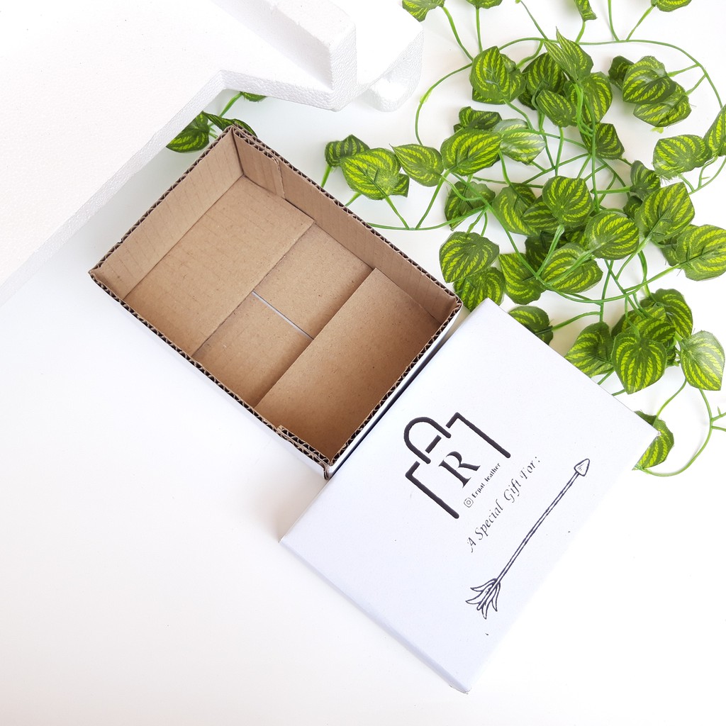 Jual Box Dompet 16x11x5cm Bisa Custom Sablon Ukuran Kardus Packing ...