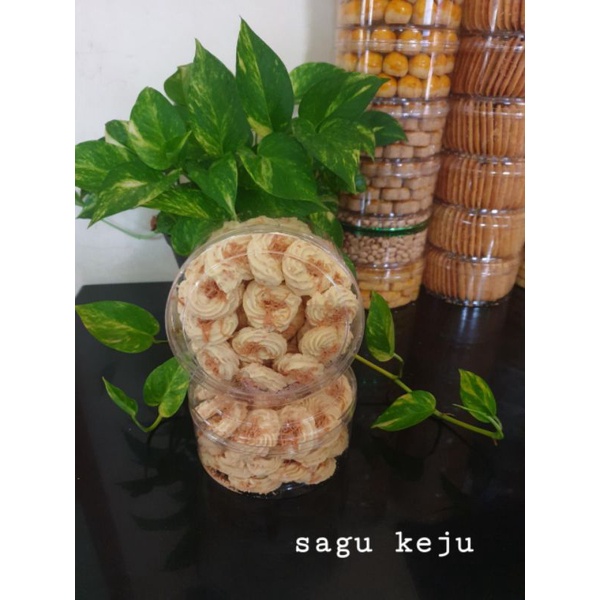 Jual Kue Kering sagu keju 500gr | Shopee Indonesia