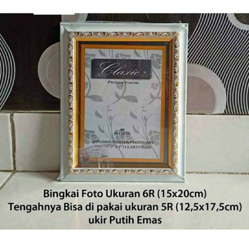 Jual bingkai foto 6r putih gold 22 pcs | Shopee Indonesia