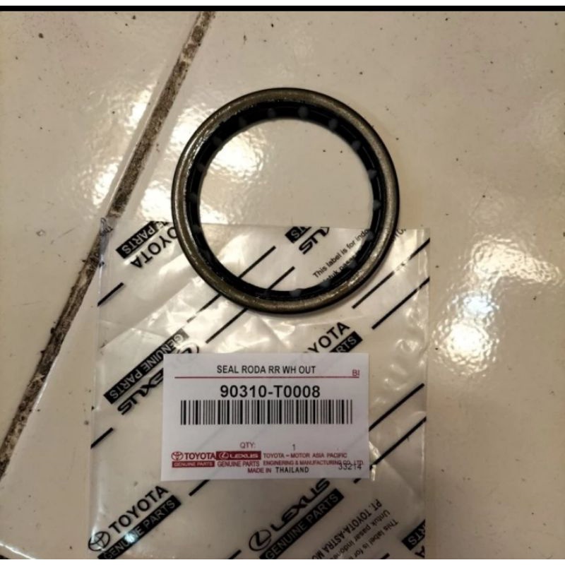 Jual OLI OIL SEAL RODA BELAKANG DALAM TOYOTA HILUX DOUBLE CABIN FORTUNER | Shopee Indonesia
