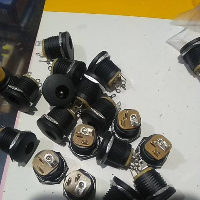 Jual Soket body dc bulat | Shopee Indonesia