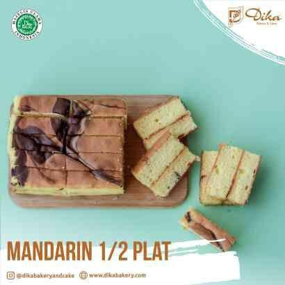 Jual Roti Mandarin 1/2 Plat Dika Bakery | Shopee Indonesia
