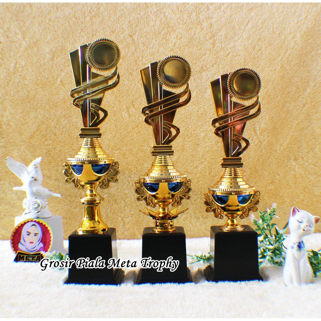 Jual Piala SET Juara 123 & Harapan MURAH Paskibra MTQ Pramuka Kicau Mania Cup Mahkota | Shopee ...