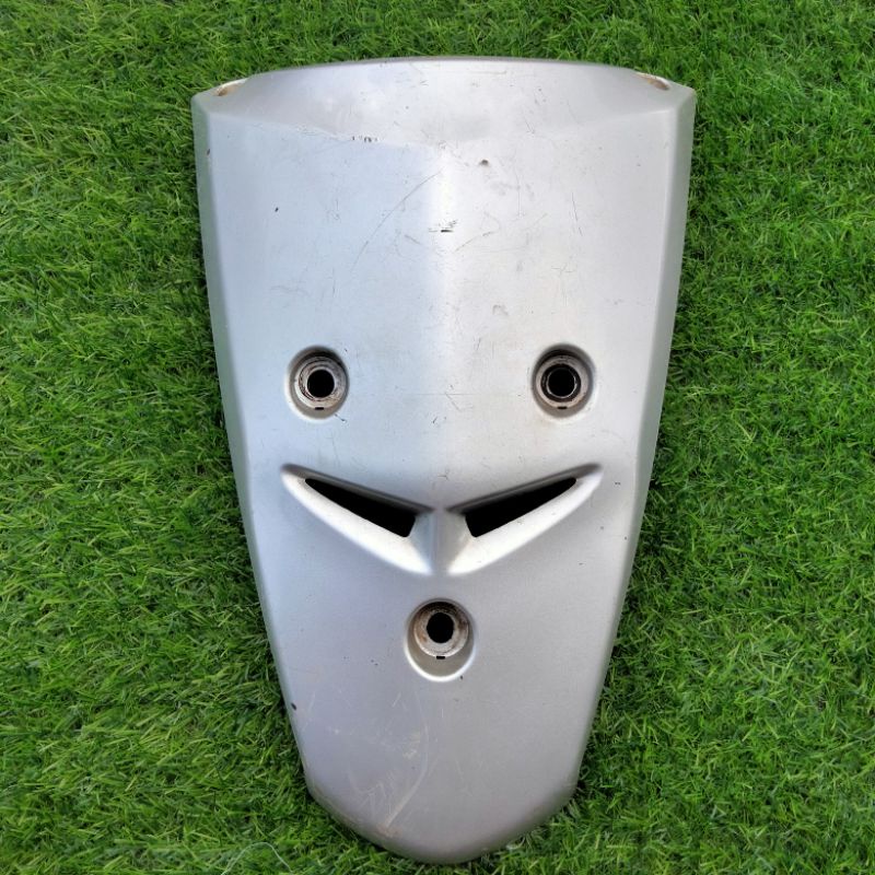 Jual panel dada cover front dasi Suzuki Shogun 125 original silver ...