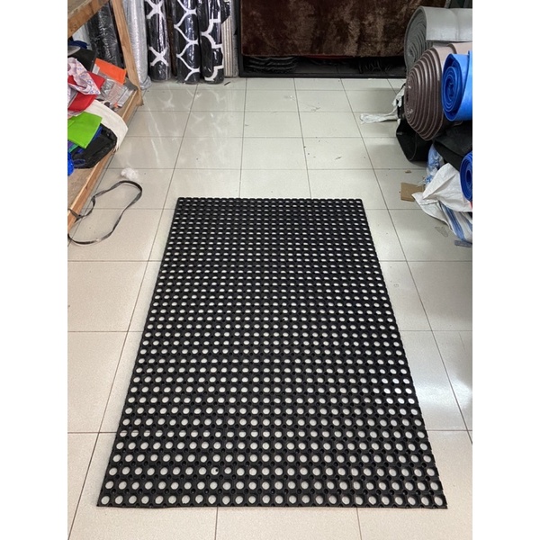 Jual Keset Karet Ring Mat Anti Licin / Anti Slip ukuran 100 x 150cm ...