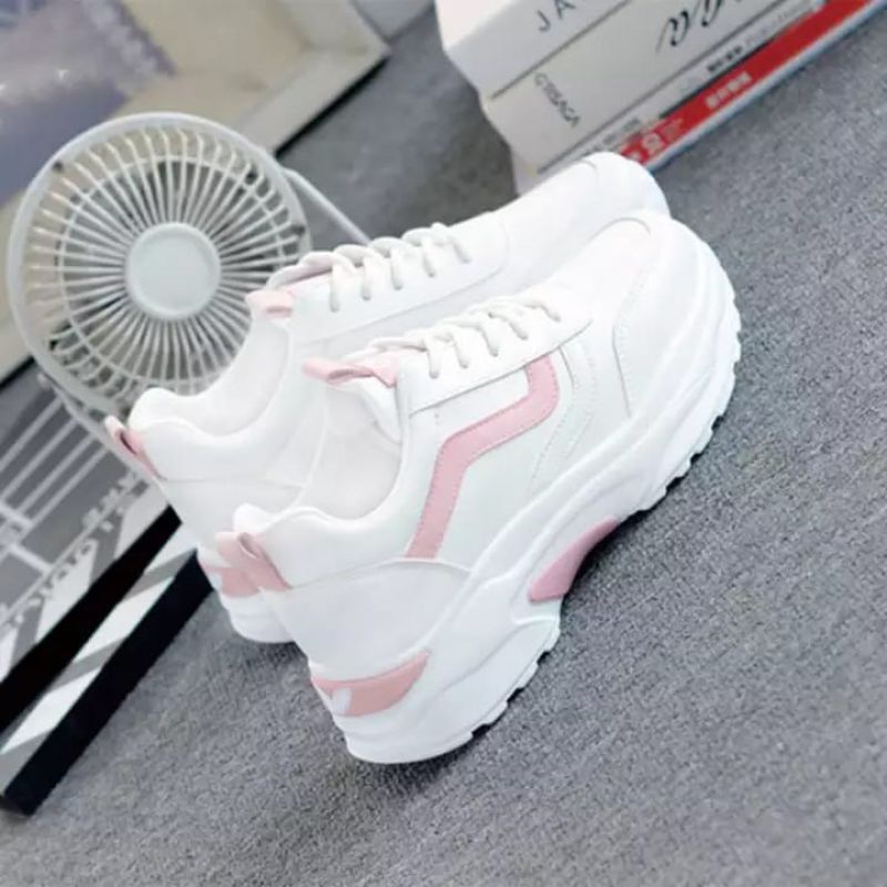 Jual Sepatu wanita putih terbaru import korea | Shopee Indonesia