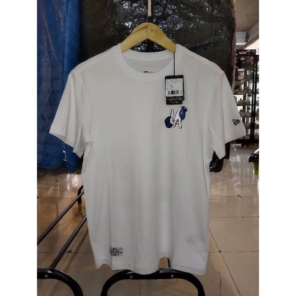 Jual New Era MLB LA Dodgers hand sign T-Shirts White Korea ORIGINAL ...