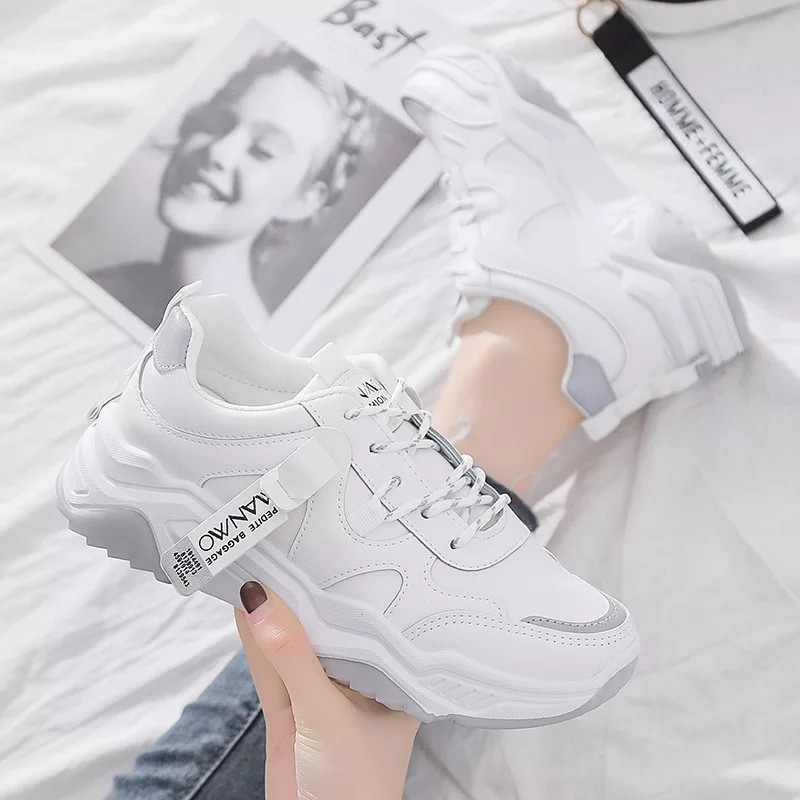 Jual SEPATU SNEAKERS WANITA WANWOO POLOS | Shopee Indonesia
