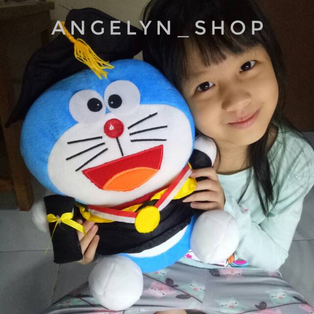 Jual Boneka doraemon wisuda graduation crremony | Shopee Indonesia
