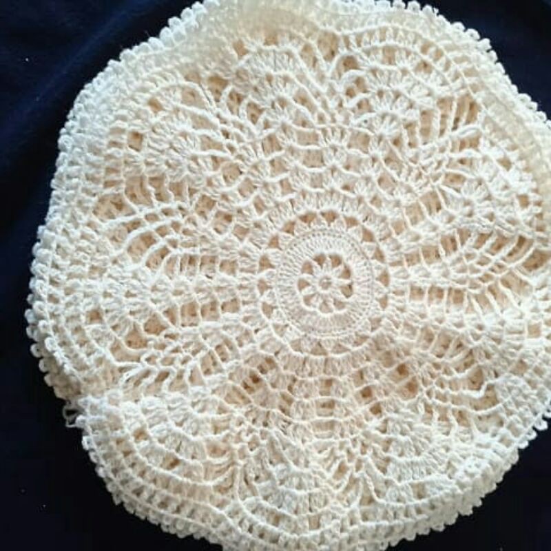 Jual taplak meja rajut bulat -+35cm | Shopee Indonesia