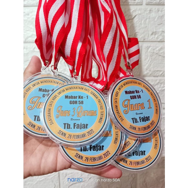 Jual Medali plastik murah sudah termasuk pita | Shopee Indonesia