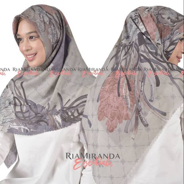 Jual Laura Scarf by Ria Miranda (NEW) | Shopee Indonesia