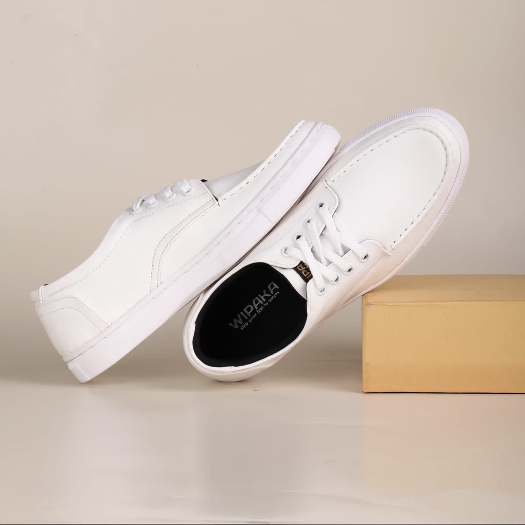 Jual WIPAKA Sepatu Kasual Pria Setaile Kerja Kulit Sintesis Full Putih ...