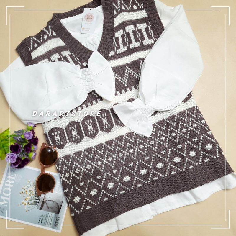 Jual Momo Set 5in1 Blouse + Vest rajut + Rok plisket + Hijab Bella OOTD ...