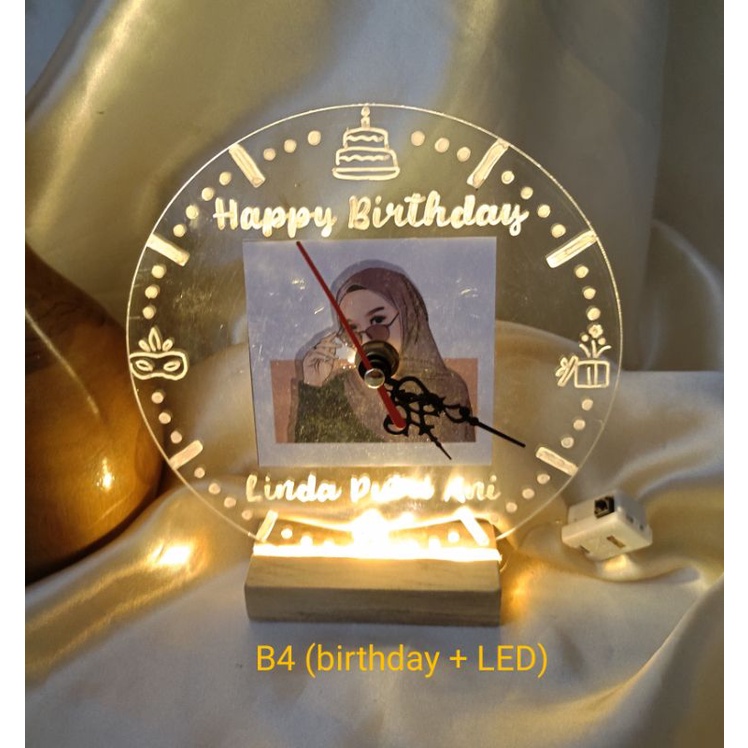 Jual Jam Meja Resin | Jam Meja Akrilik Custom | Kado Jam Meja Custom ...