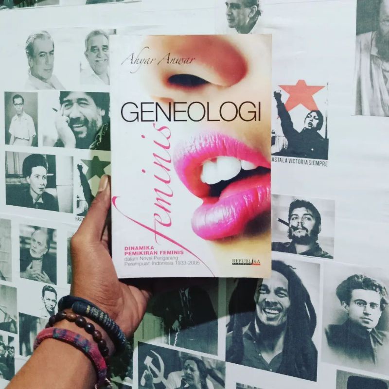 Jual Geneologi Feminis: Dinamika Pemikiran Feminis dalam Novel ...