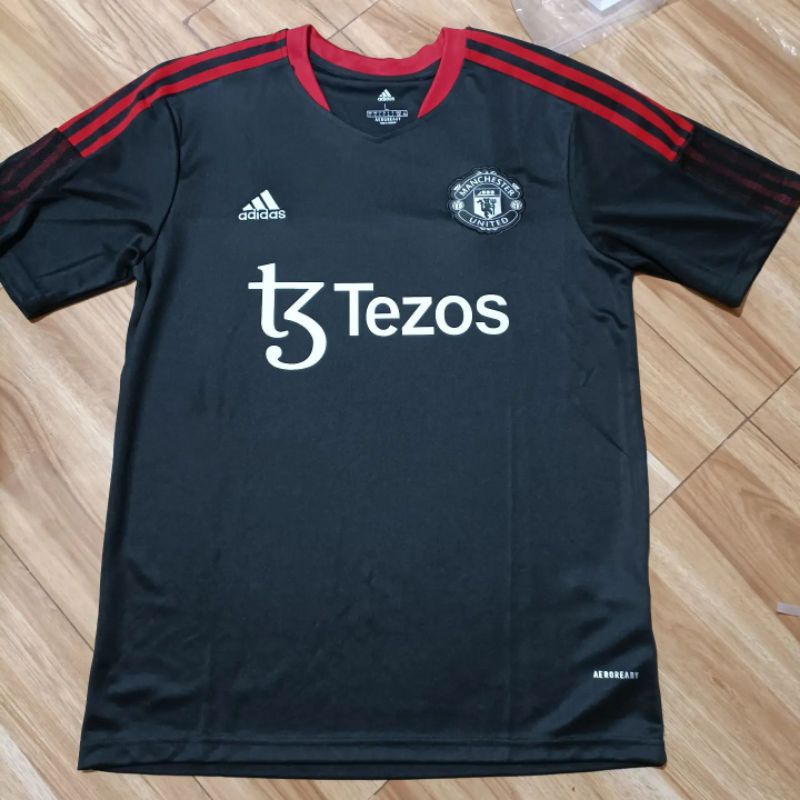 Jual Jersey Training Man United Hitam Tezos 2021-2022 | Shopee Indonesia