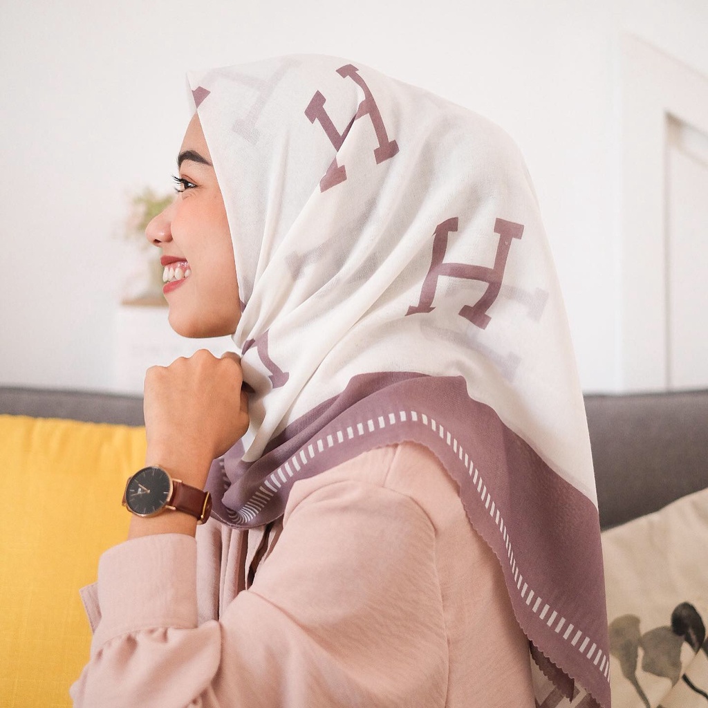 Jual Hprojects - Hijab Voal Motif / Hijab Square Motif | Shopee Indonesia