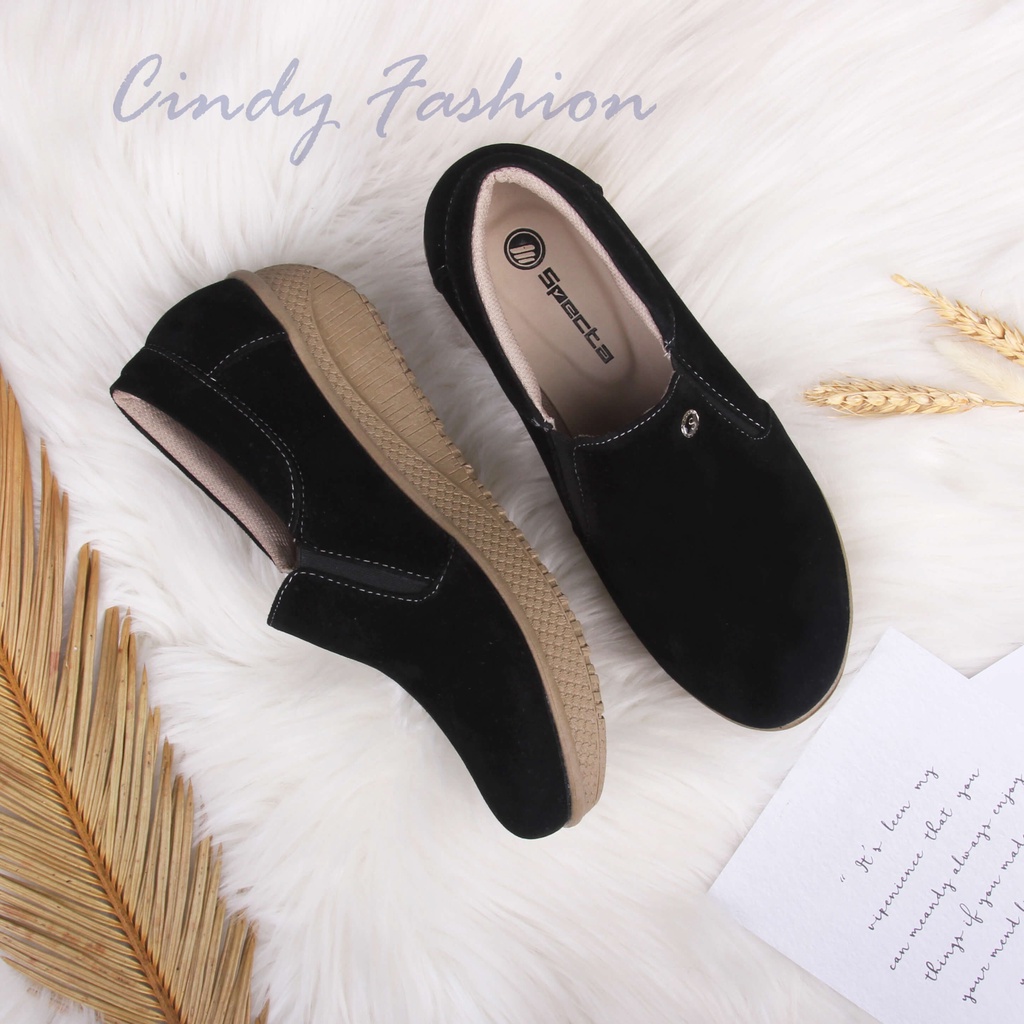 Jual Specta BP 045 Sepatu Slip On Casual Wanita Bludru Hitam murah ...