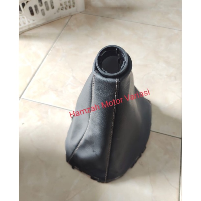 Jual Cover Shift Knop Transmisi Manual Innova Fortuner Wooden Shift ...