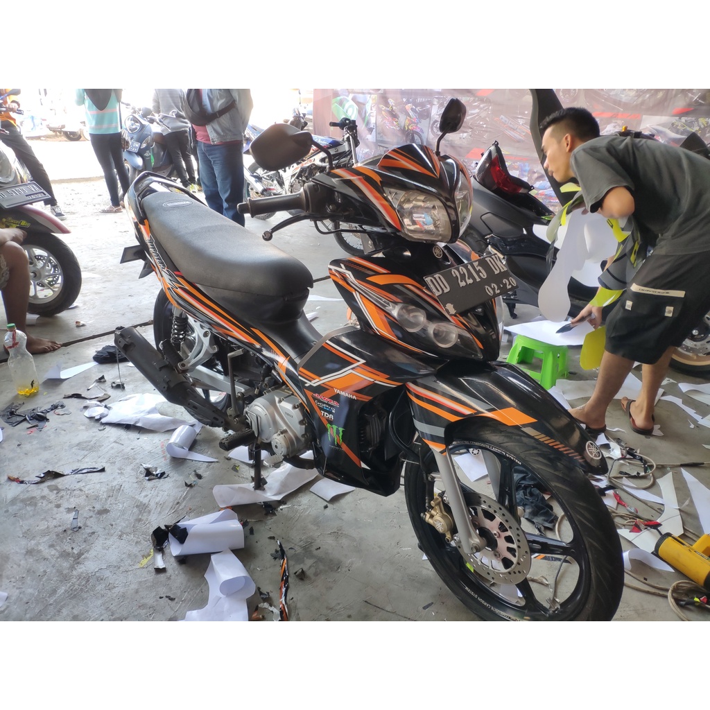 Jual Stiker Jupiter Z1 Decal Full Body Premium Orange Stripes Glossy ...