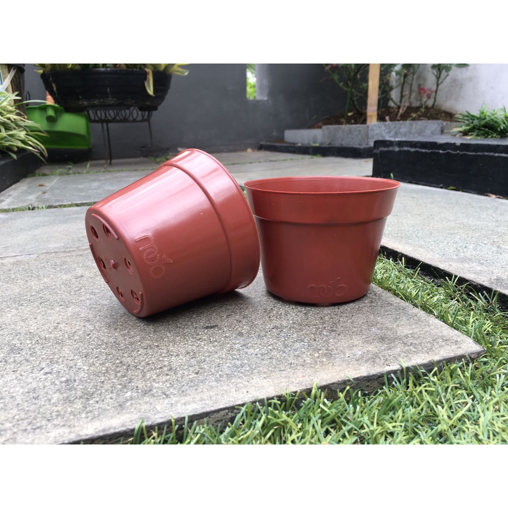 Jual Pot bunga Murah /Pot Tanaman / Pot Plastik Merah Bata uk 10,15,17K ...