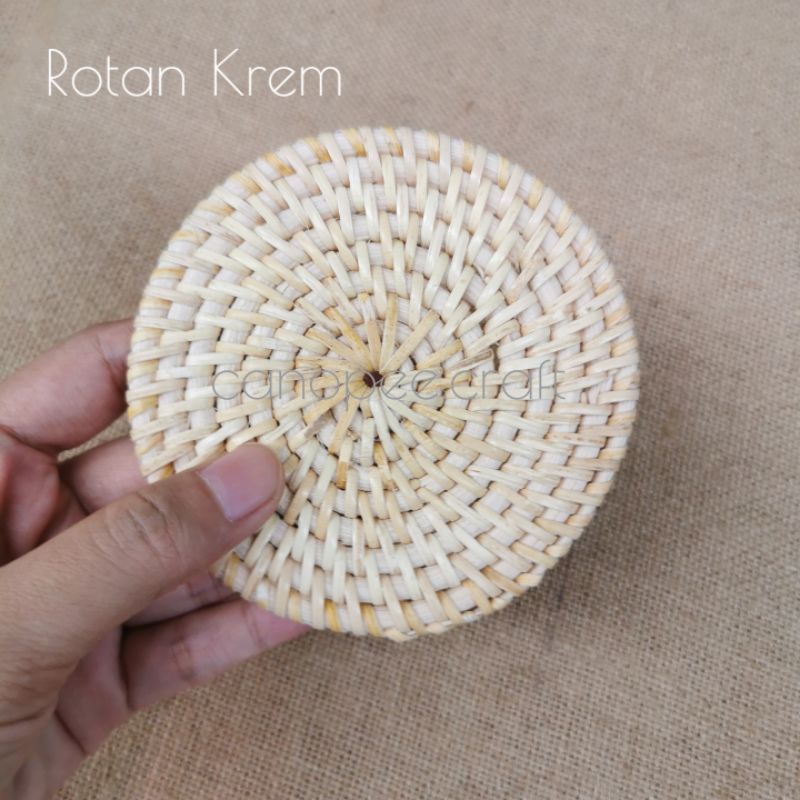 Jual COASTER BULAT / TATAKAN GELAS ROTAN AGEL ECENG GONDOK PANDAN ...