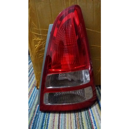 Jual Copotan Stoplamp Lampu belakang Lampu rem Toyota Innova 2005_2006 ...
