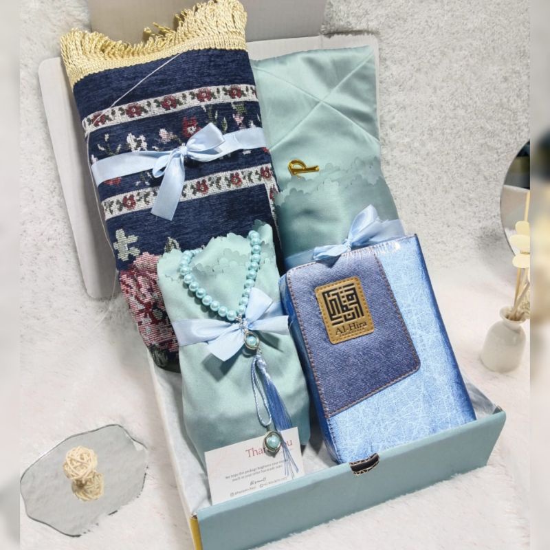 Jual Seserahan Alat Sholat Lengkap / Hampers Mukena Alquran dan Sajadah ...