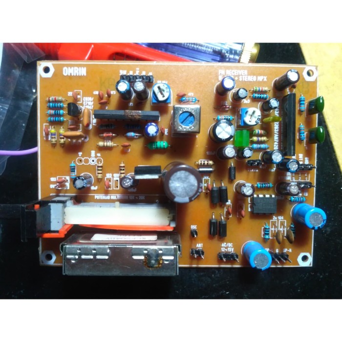 Jual renjtb05t Pcb Radio / Tuner Fm Receiver Ic If La1140 Ta7343 Ka2209 ...