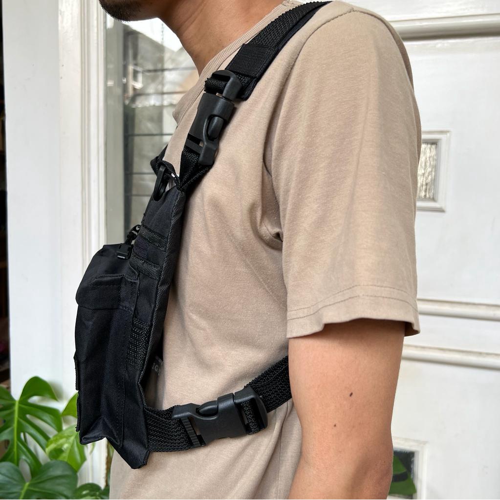 Jual RPM CHEST RIG BAG / TAS DADA / CHESTBAG THREE STRAP VELCRO BLACK ...