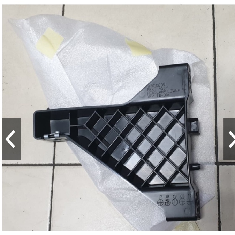 Jual Braket Headlamp Bawah Asli Mitsubishi Xpander | Shopee Indonesia