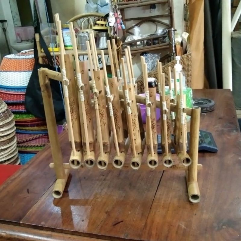 Jual angklung tk TK 8 nada 1 oktaf kecil alat musik tradisional ...