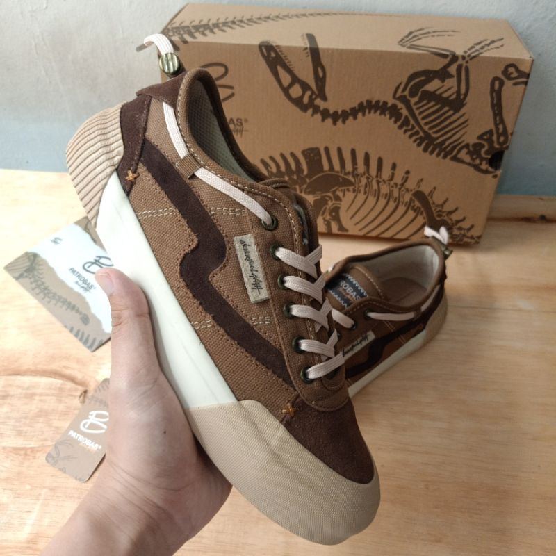 Jual patrobas x nevertoolavish triassic sz 40 (eur 42 / 27cm) | Shopee ...