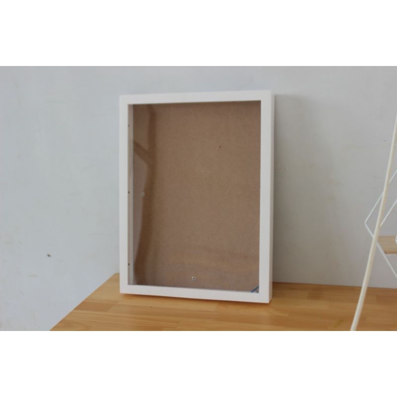 Jual Pigura/Bingkai kayu Putih uk 30x40 + kaca akrilik | Shopee Indonesia