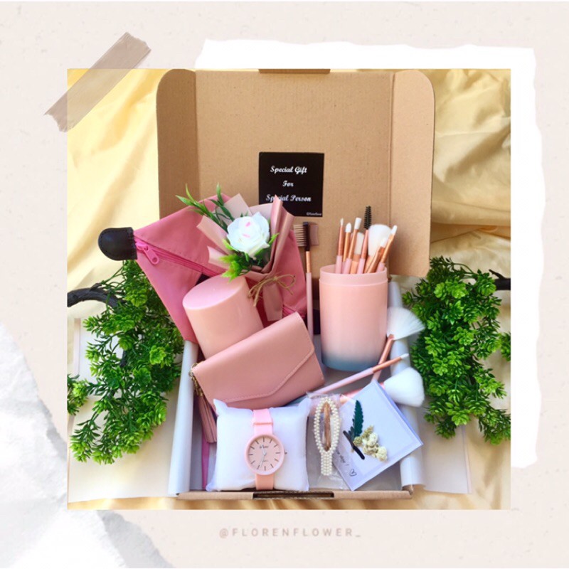 Jual hampers cewek | hampers box | hampers make up | pink hampers ...