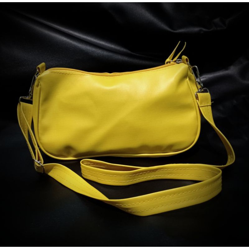 Jual Sling Bags/Tas Wanita Elegan Dengan Lapisan Kain Tali Bisa Panjang ...