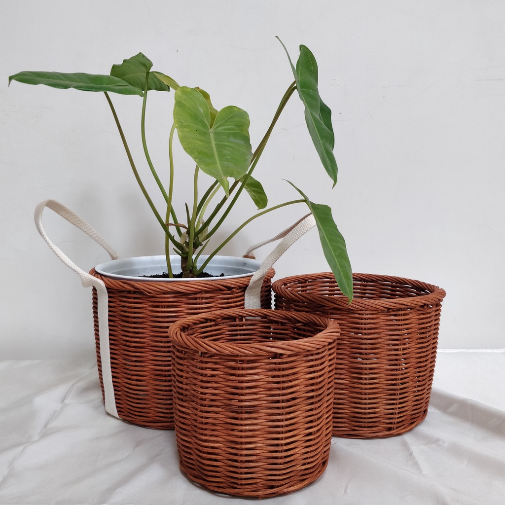 Jual Keranjang Rotan Cover Pot Dosio S(d13,t12), M(d16,t13), L(d19,t15 ...