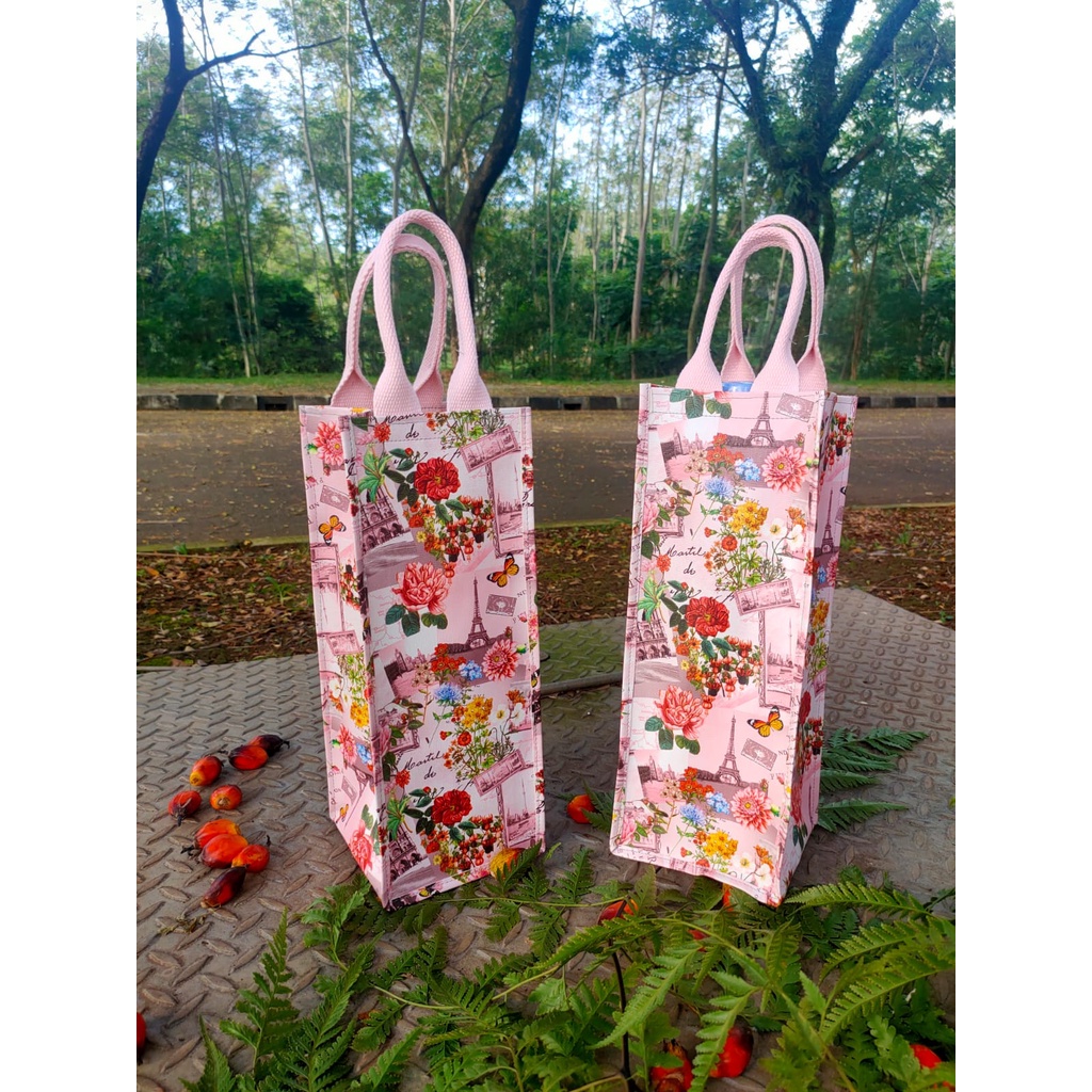 Jual TAS TUMBLER BOTOL 2 LITER SIZE 12X12X33CM BAHAN WATERPROOF TEBAL ...