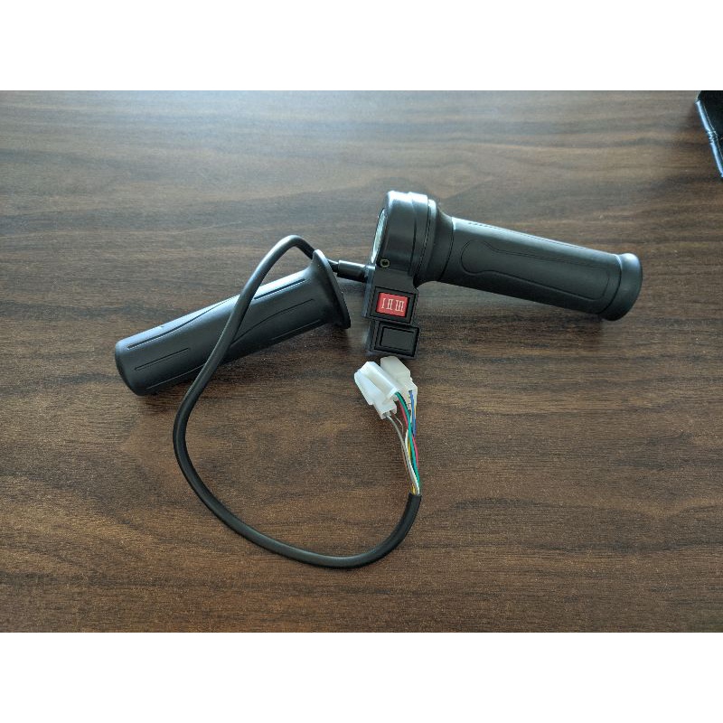 Jual Handle Gas Sepeda Listrik Uwinfly Blue Whale Gen 1 | Shopee Indonesia