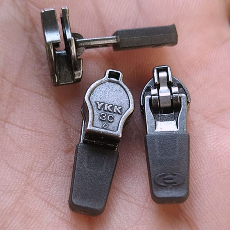 Jual 10-100 pcs Kepala Resleting No 3 YKK Terbalik Tas Sirwal Kantong WP Kepala Karet Pin Lock ...