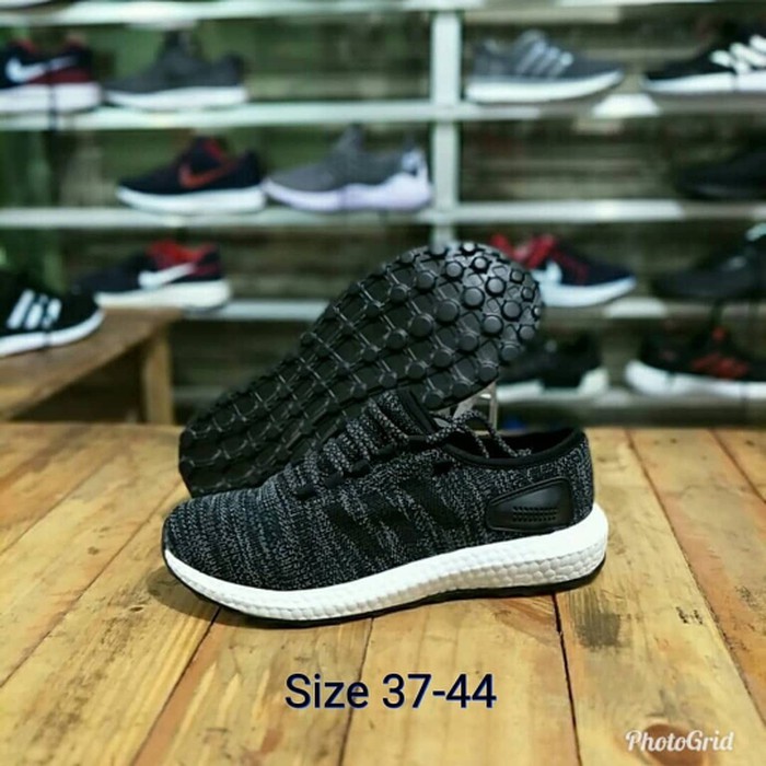 Jual Sale Sepatu Sport Adidas Pure Boost / Pria Cowok Wanita Gym Hadiah ...