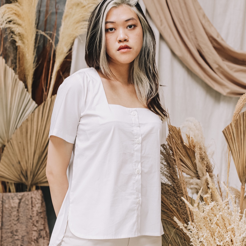 Jual Daylis Shea Top | Shopee Indonesia