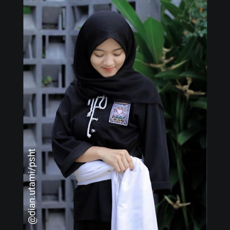 Jual Sakral Warga PSHT - Seragam Warga Pencak Silat SH Teratai | Shopee ...