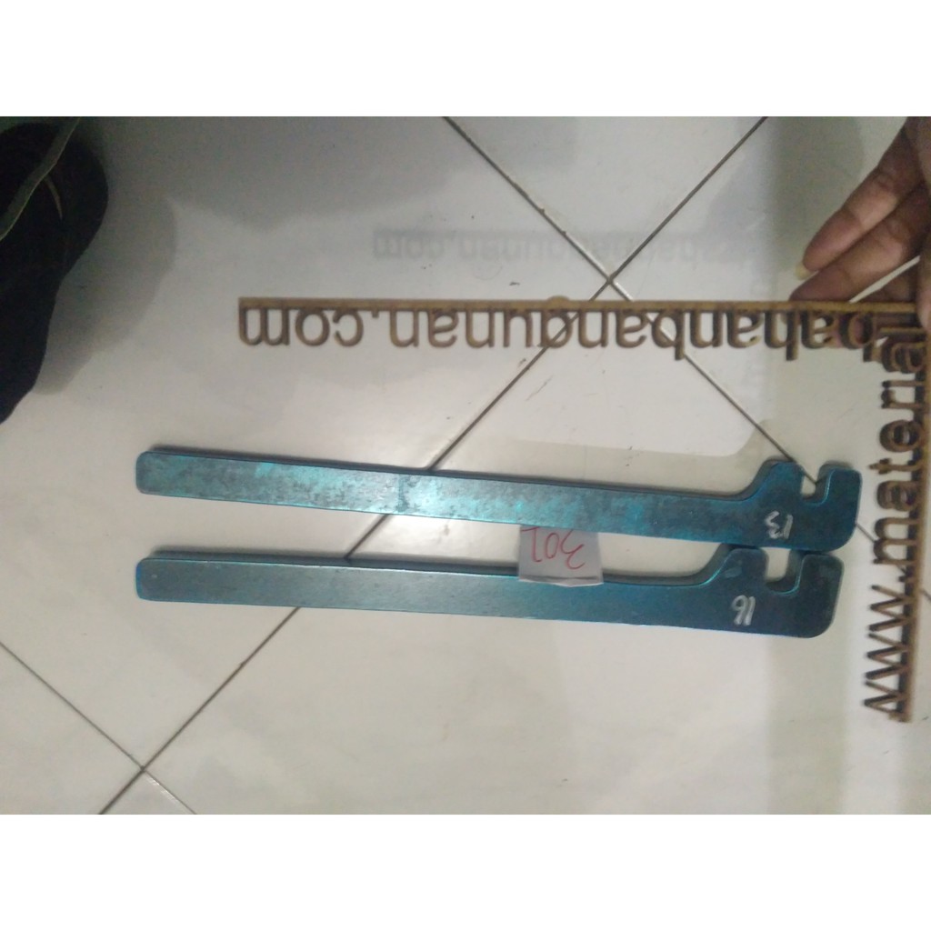 Jual alat pembengkok besi beton 13mm panjang 40cm tiang kunci besi full ...